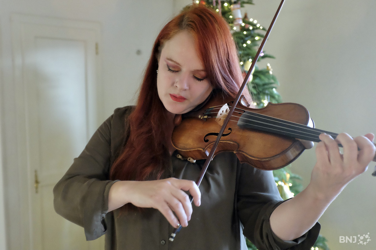Rachel Kolly : Le violon qui voyage - RFJ votre radio régionale