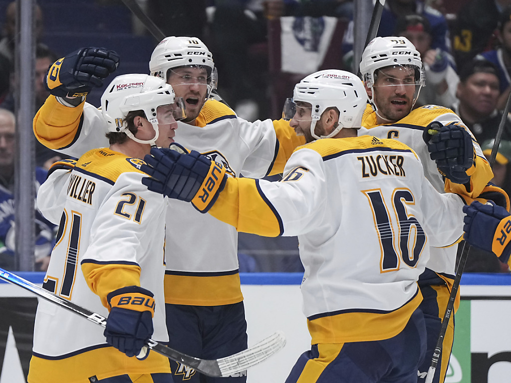 Les Predators égalisent à 1-1 face aux Canucks - RTN votre radio régionale
