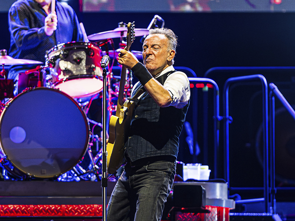 Bruce Springsteen entre dans le club des musiciens milliardaires - RJB ...