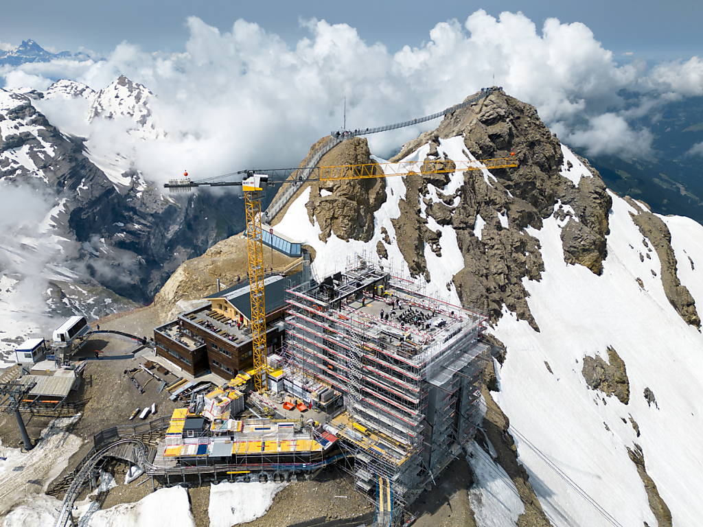 Une année 2023/24 record pour Glacier 3000 aux Diablerets (VD) - RJB ...