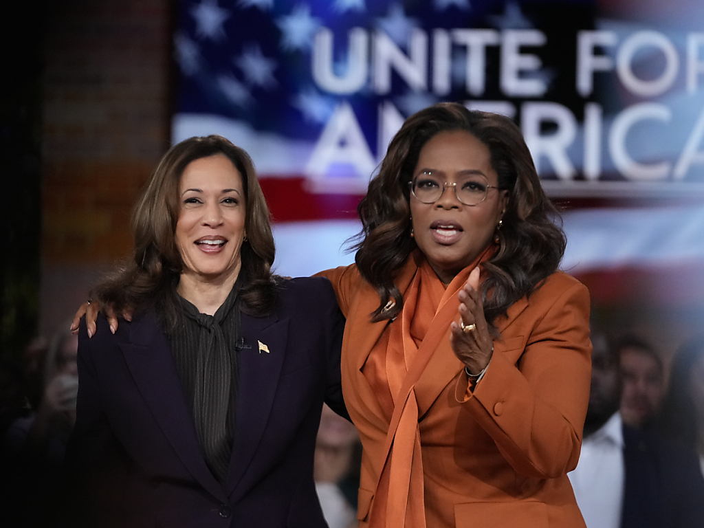 Kamala Harris en Une du magazine Vogue - RTN votre radio régionale