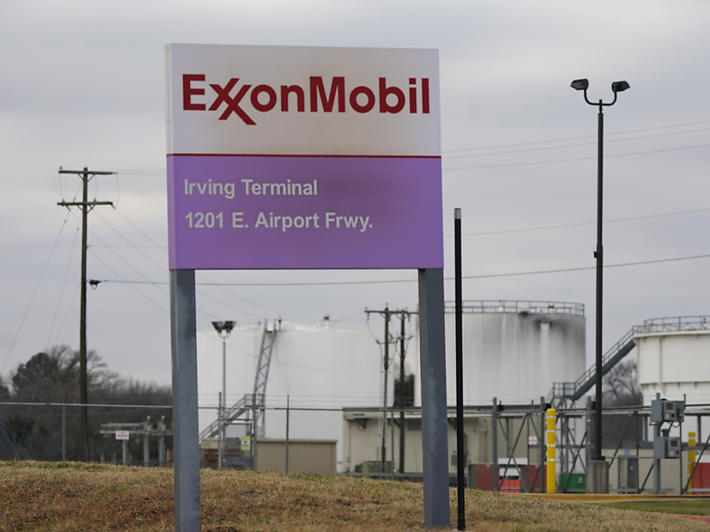 ExxonMobil dépasse les attentes au quatrième trimestre - RFJ votre ...