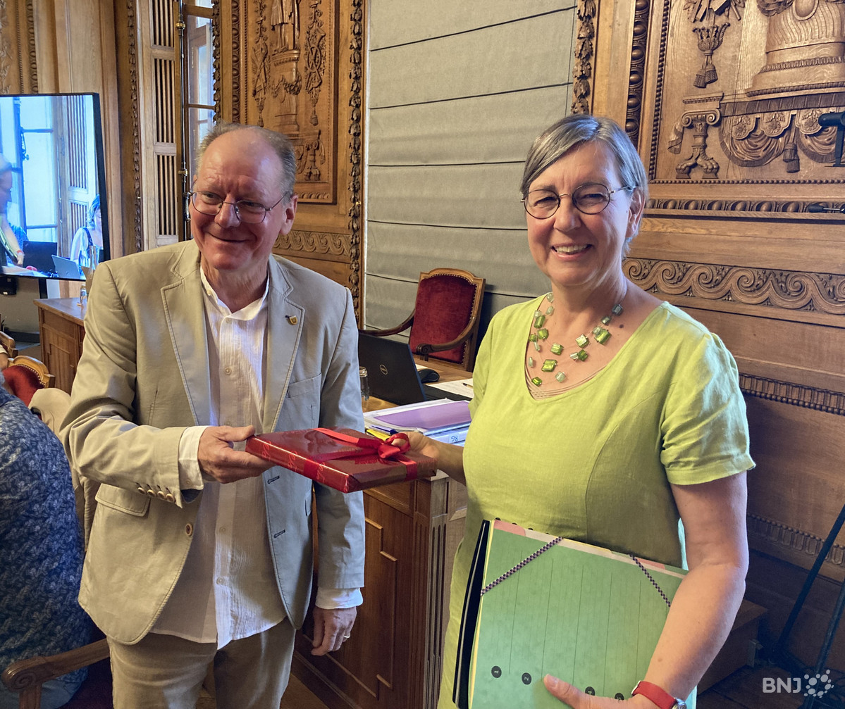 Changements à la présidence du Conseil général de Neuchâtel - RTN votre ...