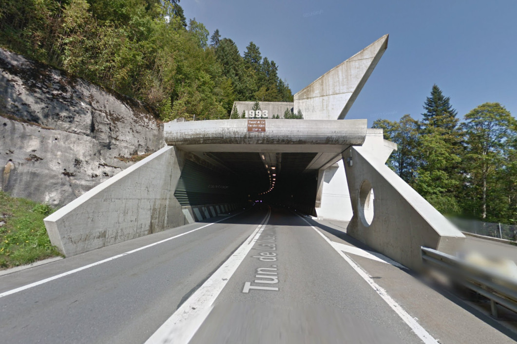 Le tunnel sous La Vue-des-Alpes ne sera pas aux normes avant 2031 - RTN ...
