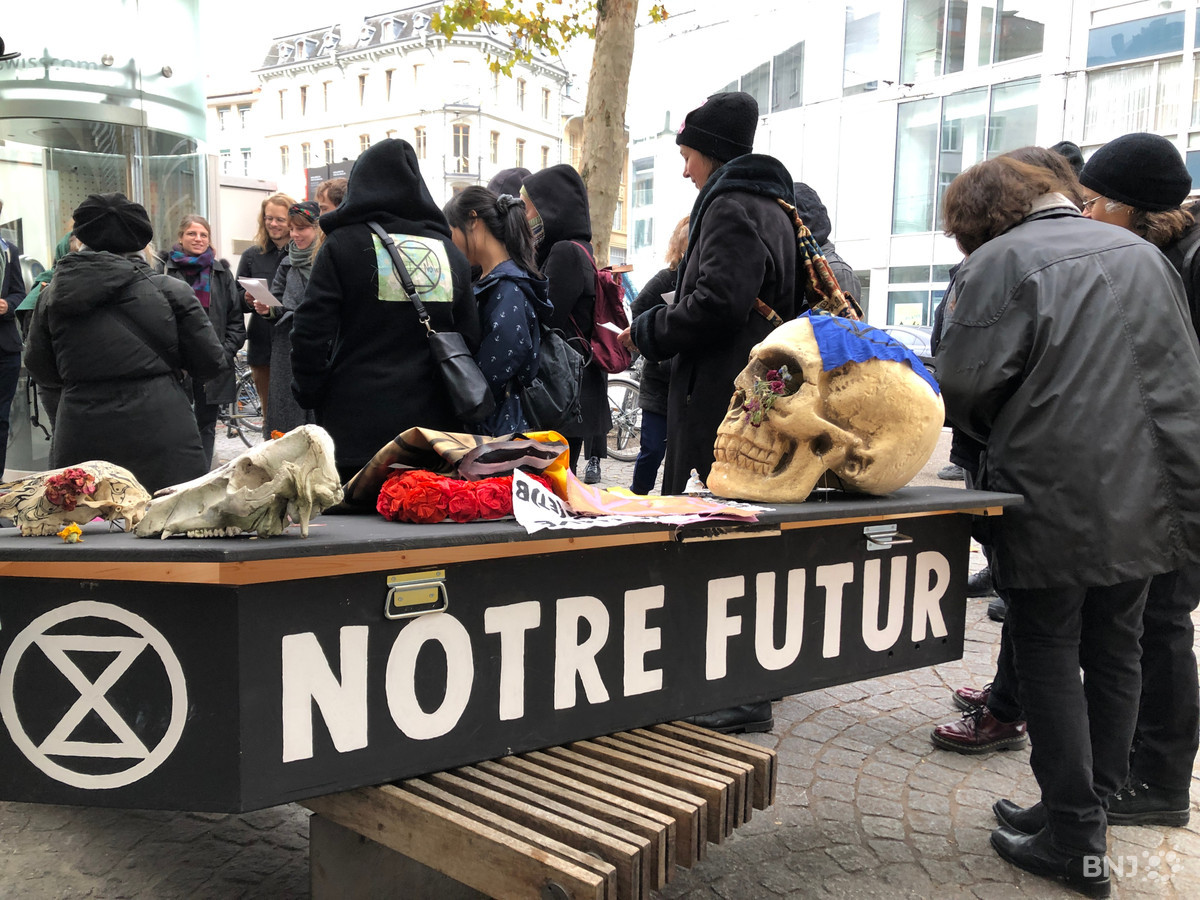 Une marche funèbre à Bienne - RJB votre radio régionale